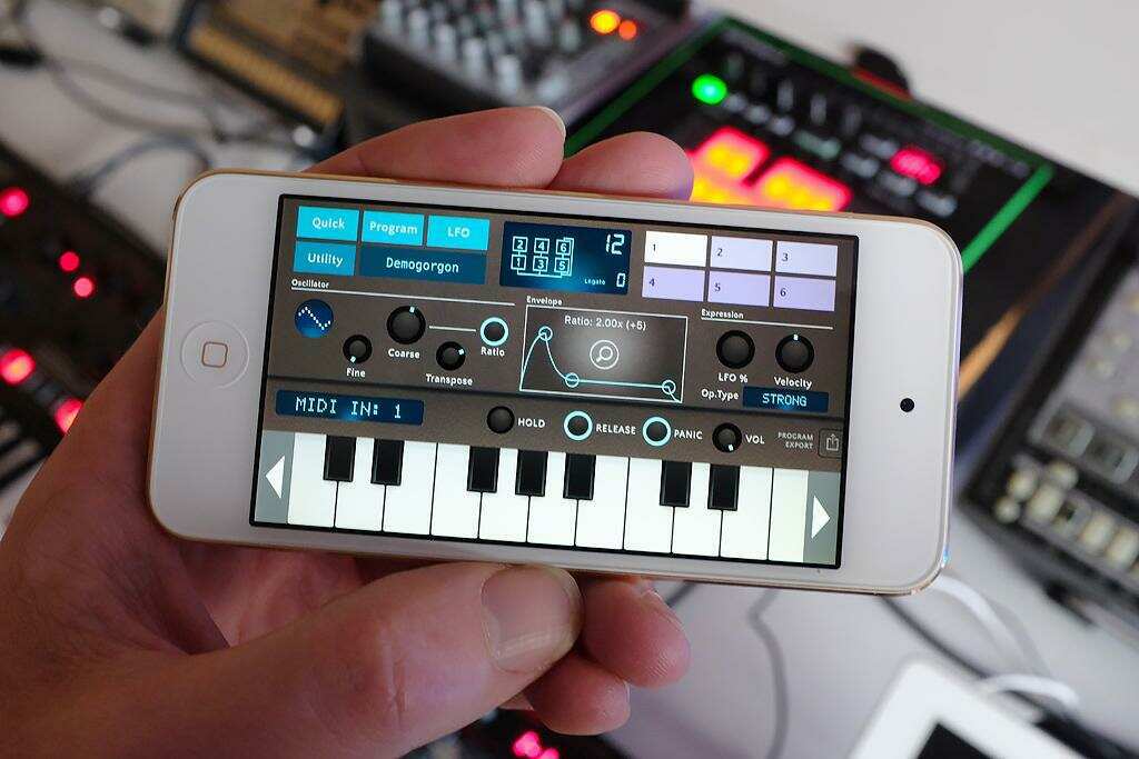 Phasemaker: GOING UNIVERSAL! - Page 11 — Loopy Pro Forum
